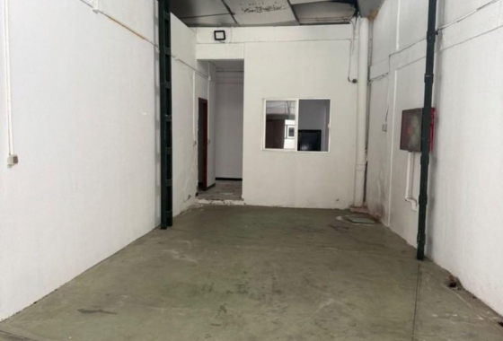Commercial properties for sale in Cádiz - 93 listings 2026